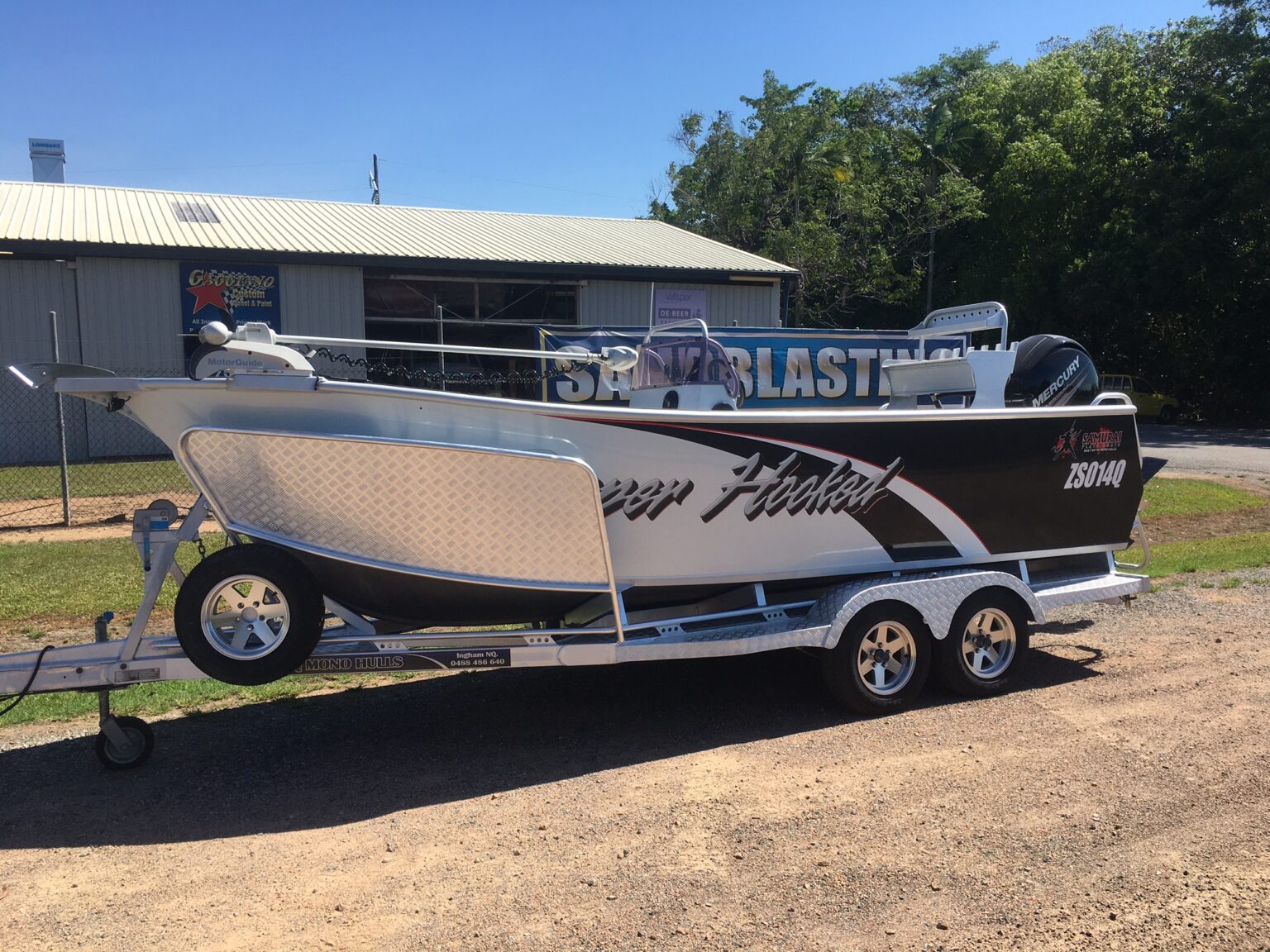 Consoles & Tiller Gallery | NQ Mono Hulls